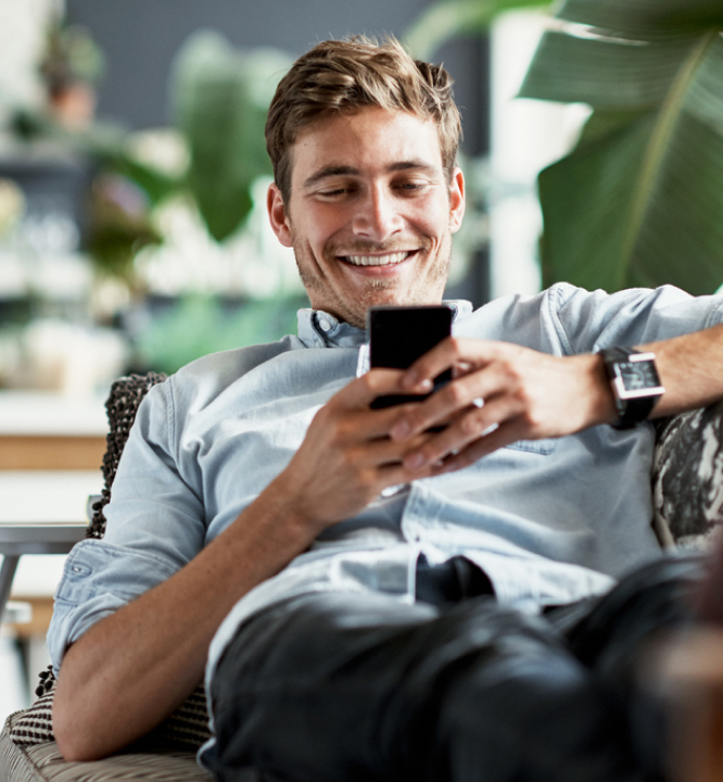 iPhone και Bonus πόντους με το myAlpha Mobile | Alpha Bank